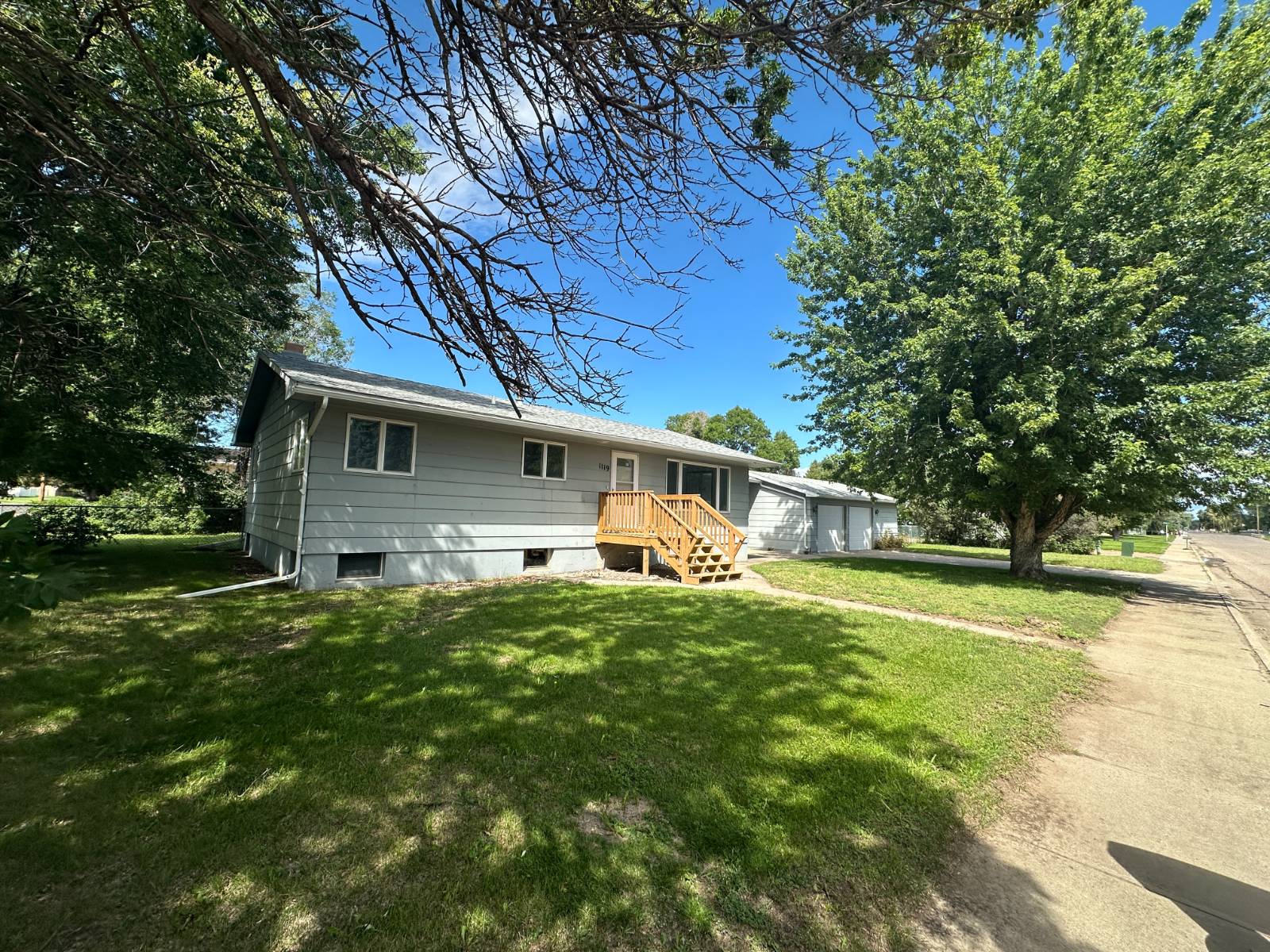 1119 9th Ave SW, Sidney, MT 59270 | MLS # 11553429